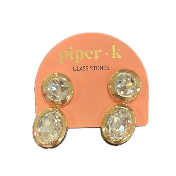 Piper K | Jewelry | Nwt Piper K Stunning Crystals Dangle Earrings ...